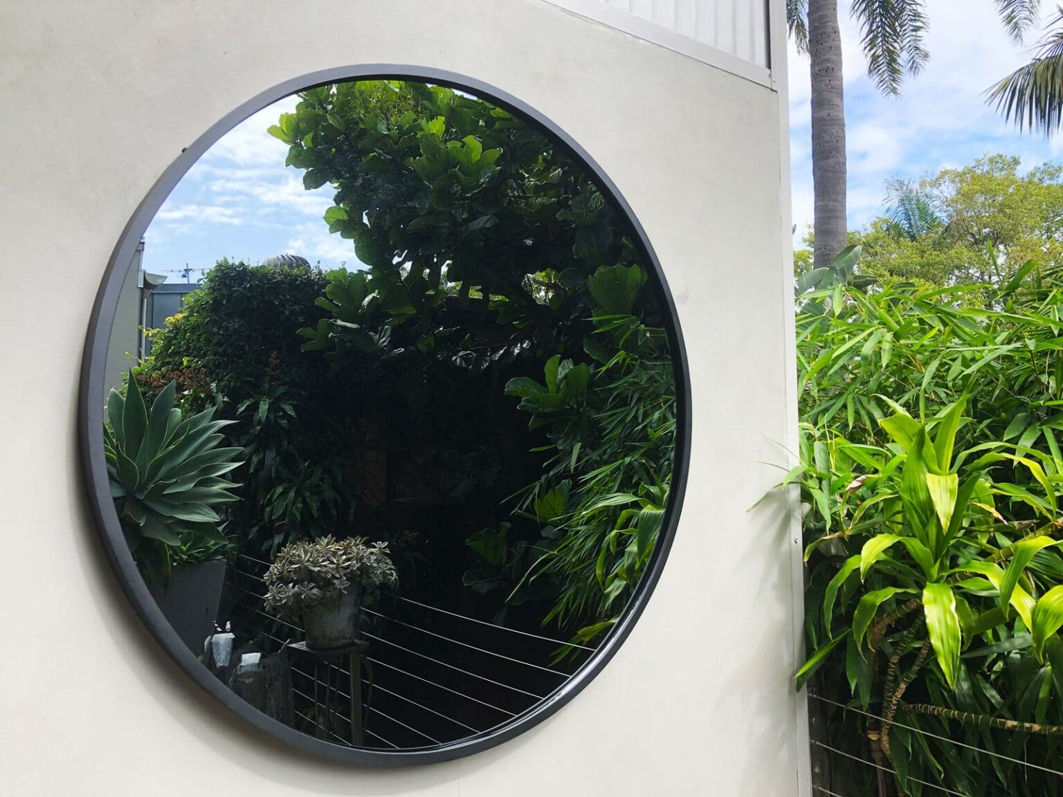 Circular contemporary outdoor mirror - Outdoor Mirrors